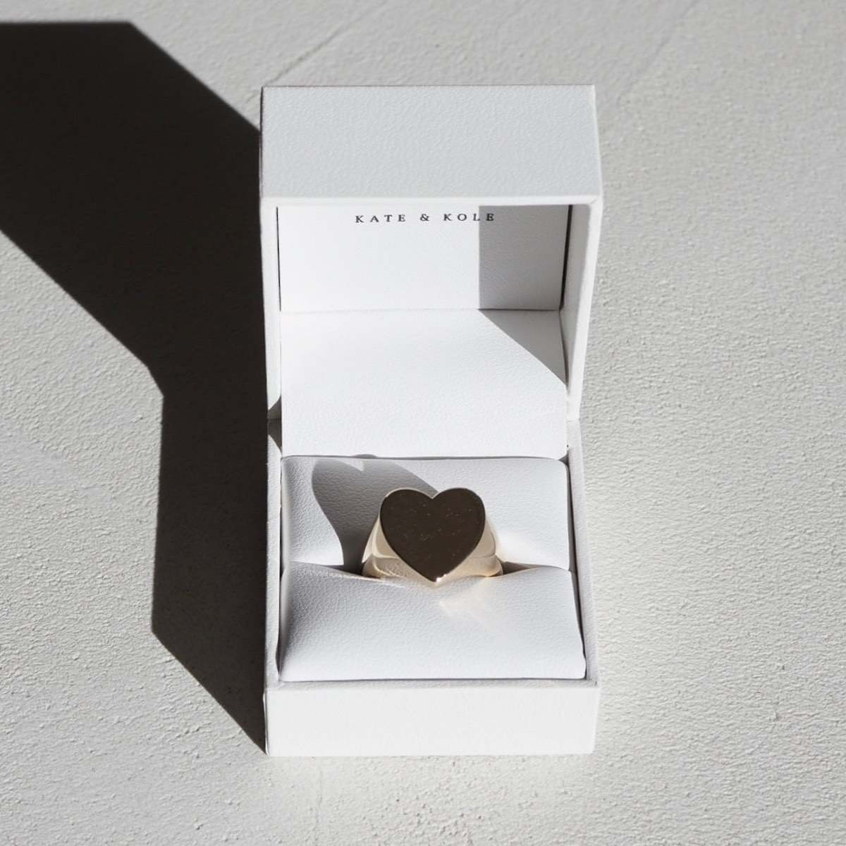 Bold Heart Signet Ring – Kate & Kole