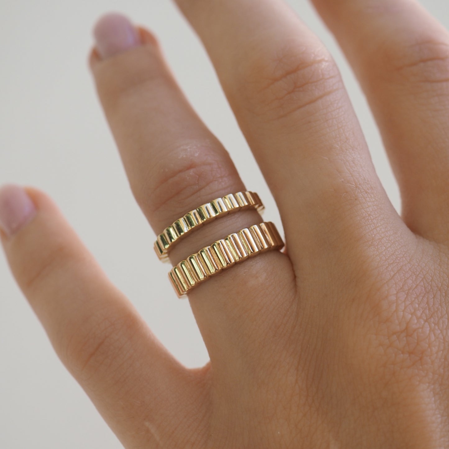 Ribbed Cigar Wedding Ring – Kate & Kole