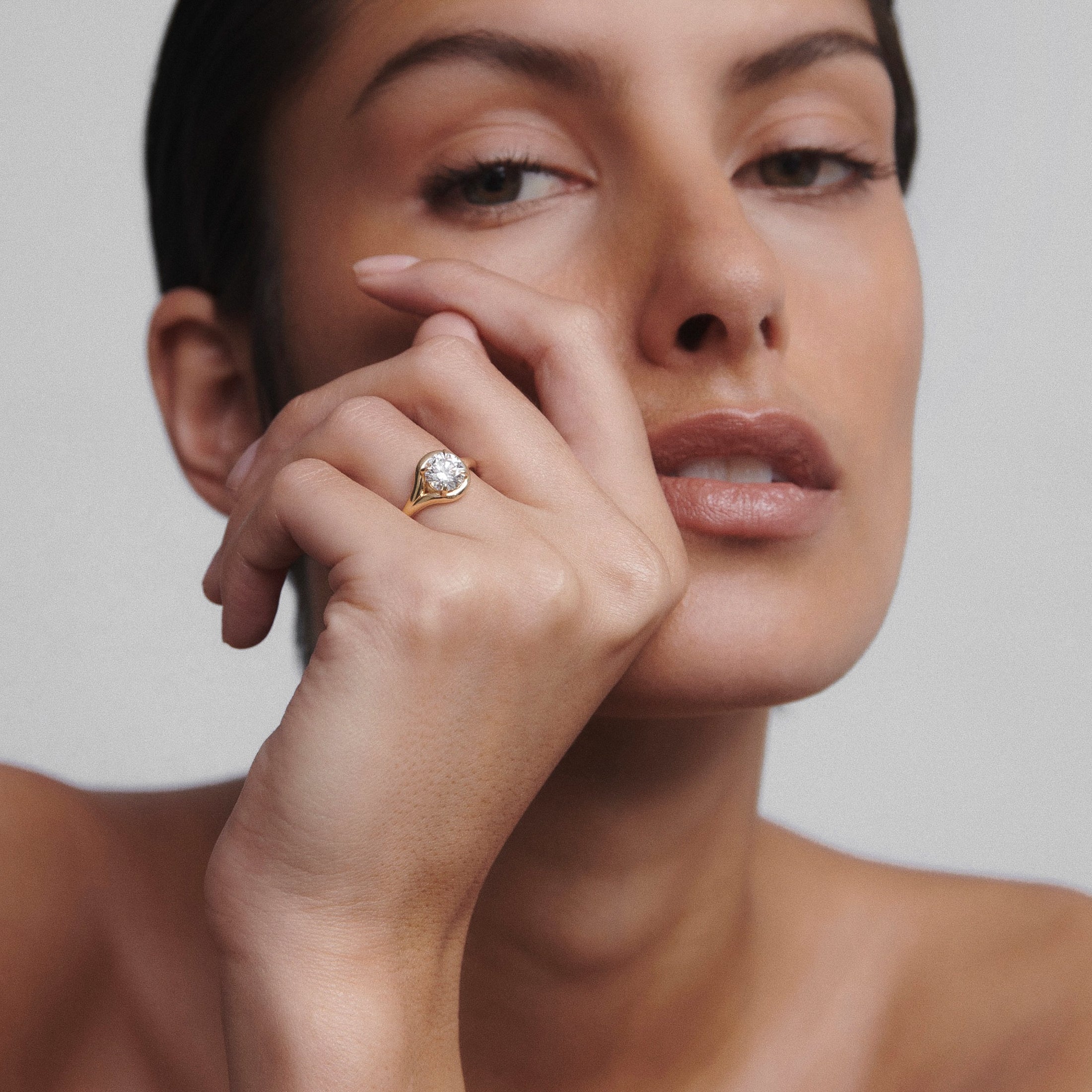 Lasso Ring • Round Diamond Ring – Kate & Kole