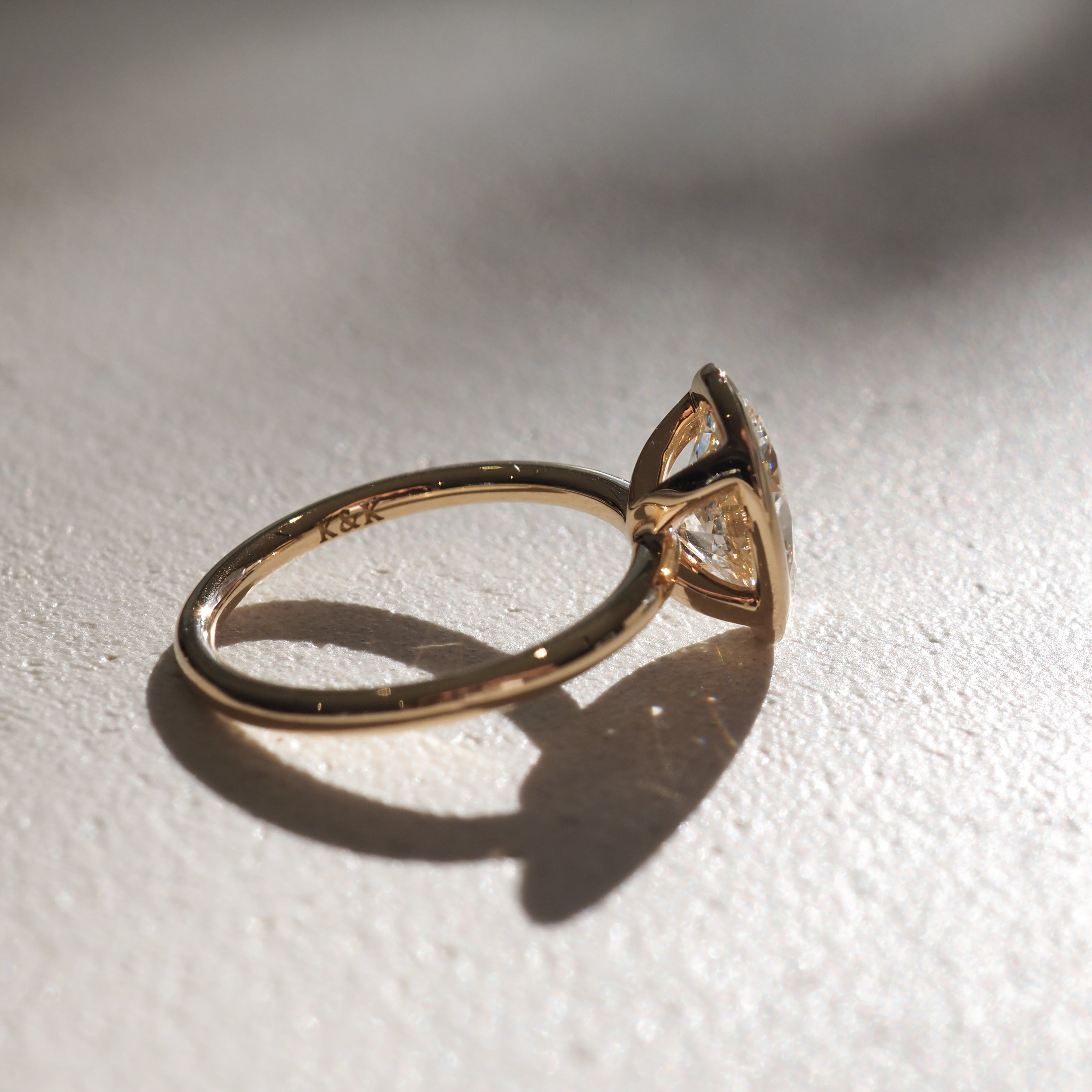 Vyla • Oval Bezel Diamond Engagement Ring – Kate & Kole